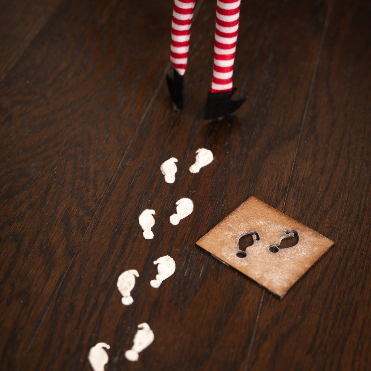 Elf Footprint Stencil – Porky Penguin